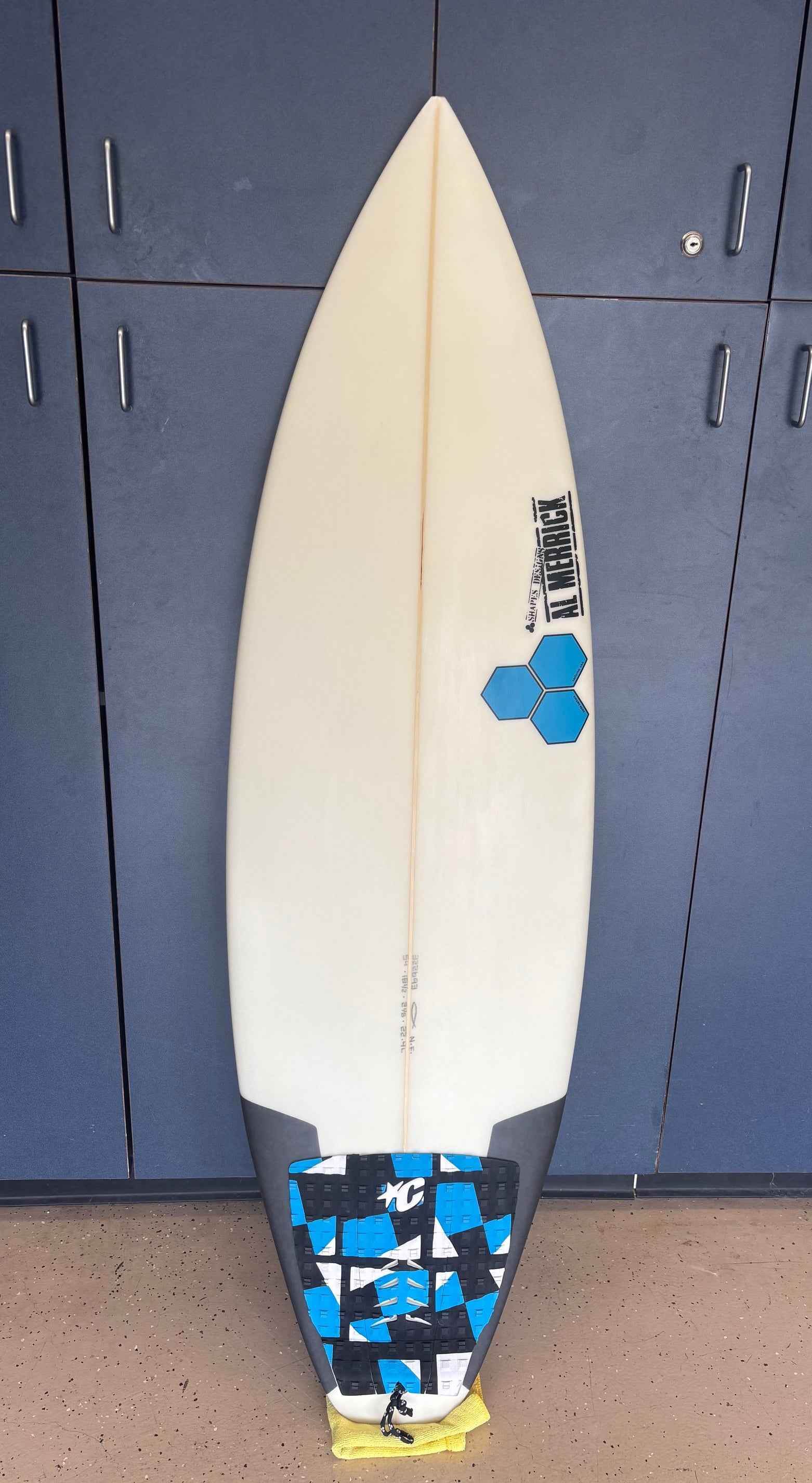 Used Surfboards for Sale – Verified & Wave-Ready Used Surfboards – One ...